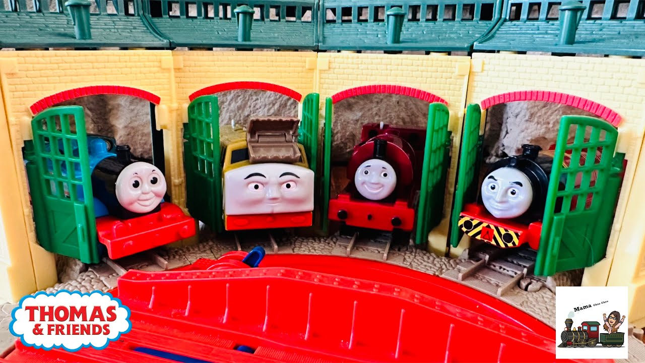 Thomas & Friends - 2013 Trackmaster Trains and Track Build - World of ...