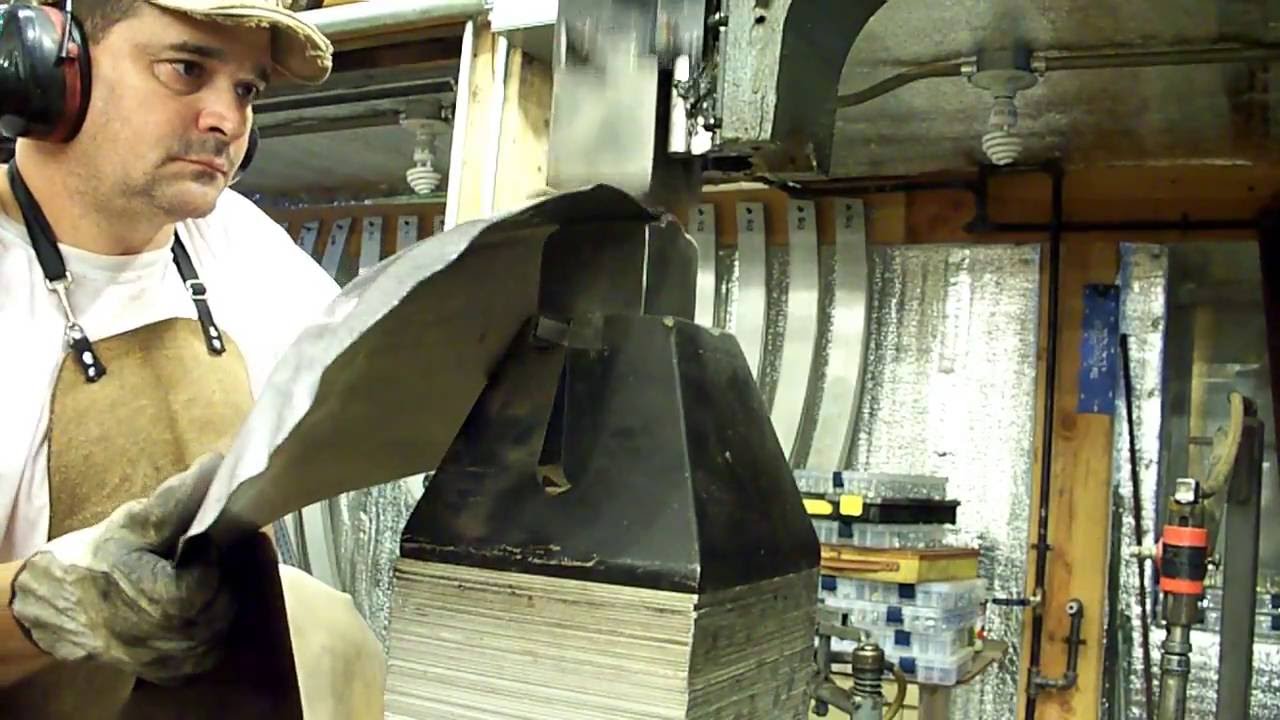 Forward Control FC150 FC170 Rear cab corner - YouTube