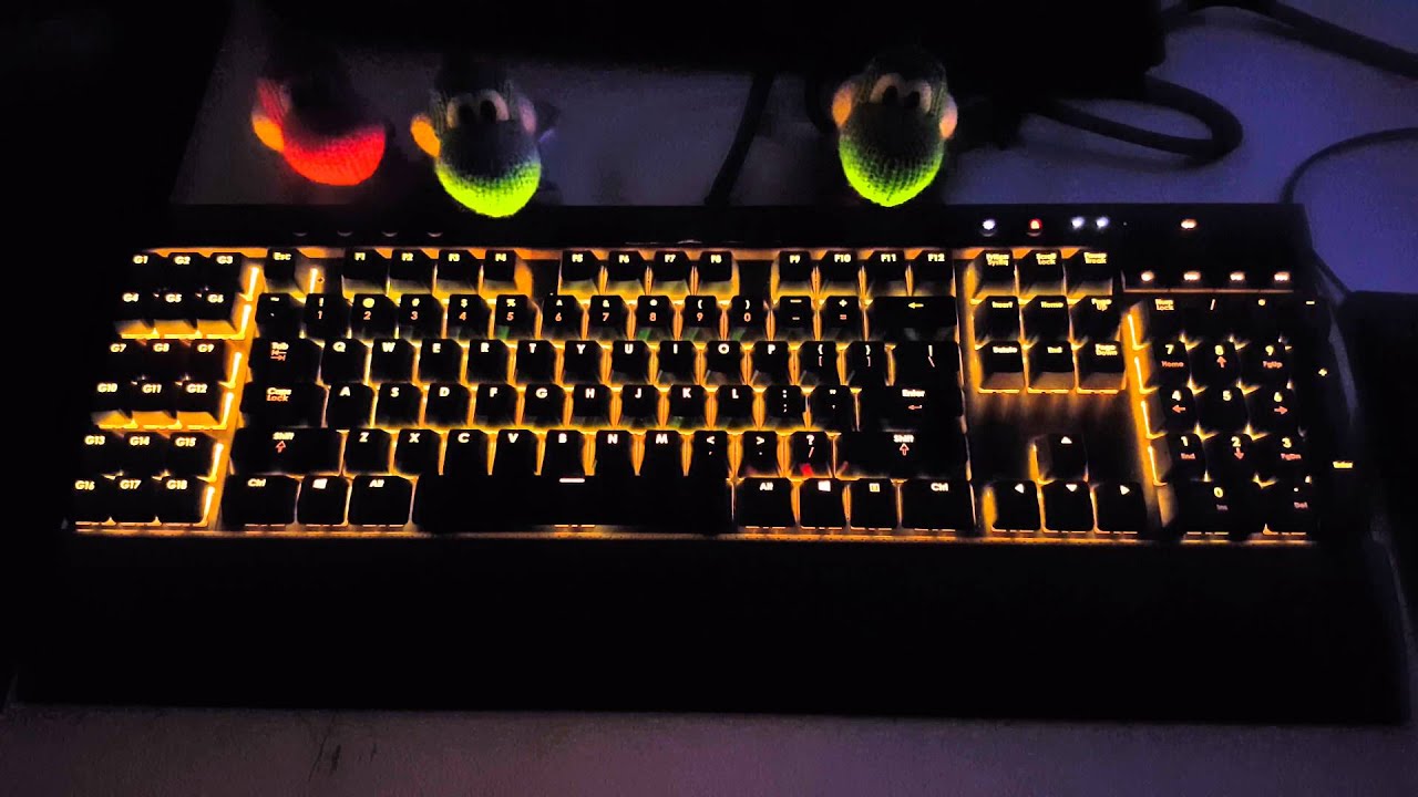 Corsair K95 RGB Default Lighting Effects in 4K UHD - YouTube