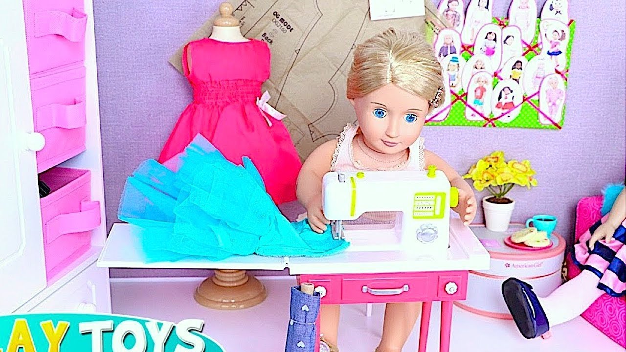 Baby Doll Makes New Dresses with Sewing Machine! Crafty story for kids ...