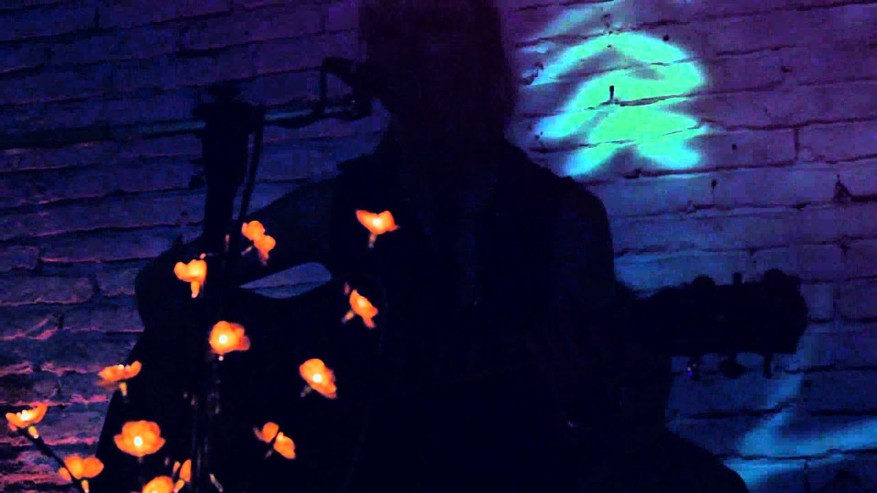 PANDA ELLIOT - ES MI NOMBRE - YouTube