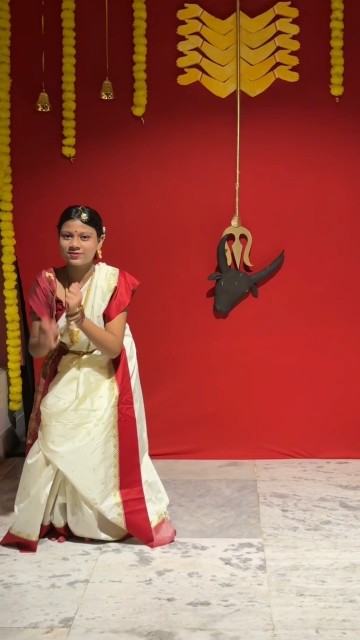Durga Puja dance - YouTube