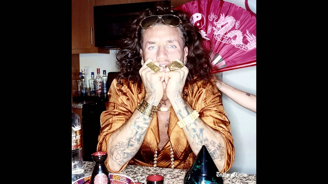 RiFF RAFF - Laughing in the Rain - YouTube