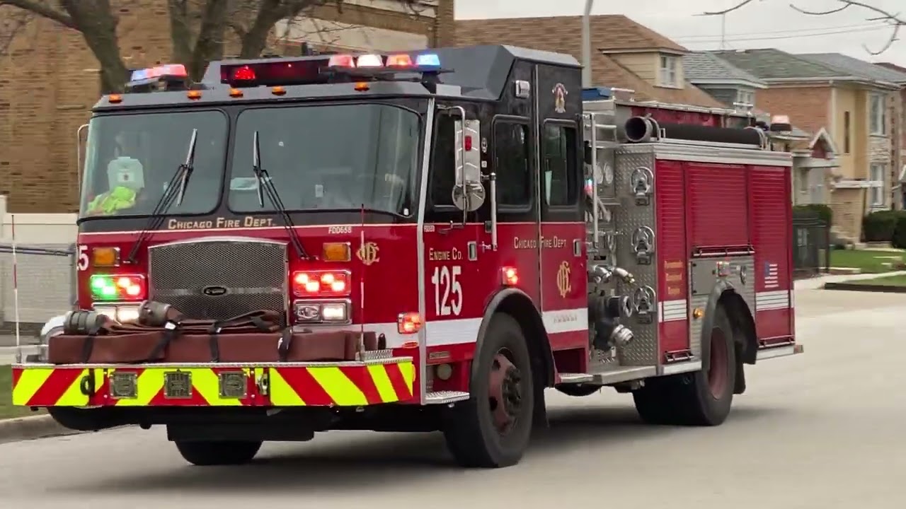 Chicago Fire Dept Engine 125 Responding - YouTube