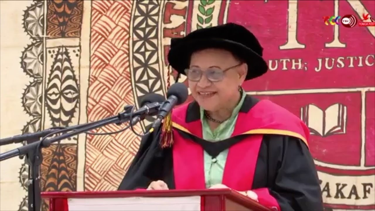 🇹🇴 Tonga National University Graduation II: Ouau Tanaki Tu'unga 'a e ...