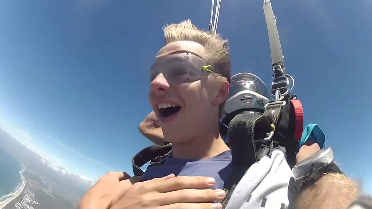 Ramblers Skydive Legend: - Jack Smithers - YouTube