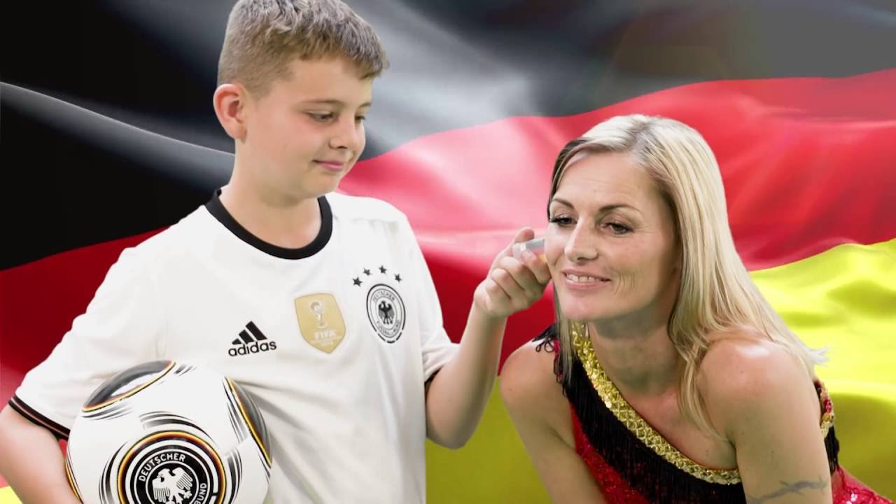 DANI - Wir schwenken die Fahnen(Schwarz, Rot, Gold) (Offiz.HD ...