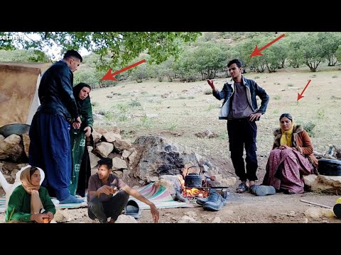 Abbas's quest to convince Aunt Goli to marry Setareh (his daughter)