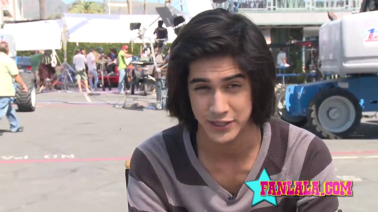 On Set of Victorious With Avan Jogia - YouTube