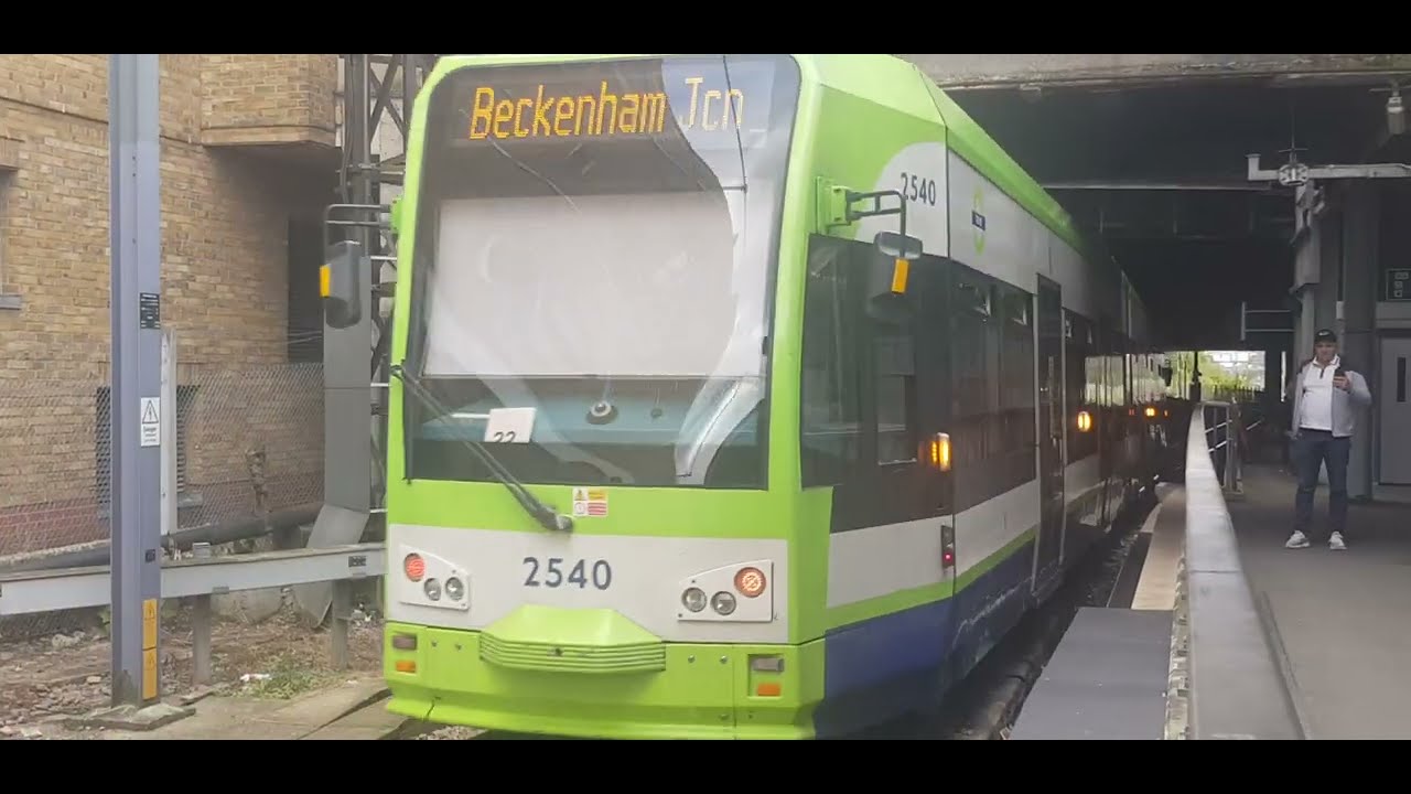 Here is the Tram in Wimbledon Sunday 24 September 2023 - YouTube