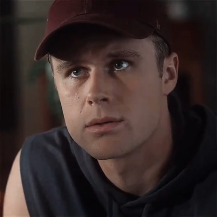 FINAL DESTINATION BLOODLINES // BOBBY CAMPBELL - YouTube