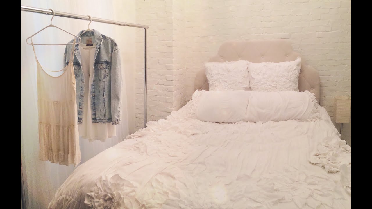 Room Tour!!! - YouTube