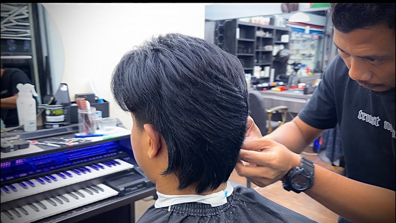 How to cut a modern mullet for guys || Two block mullet haircut - EASY ...