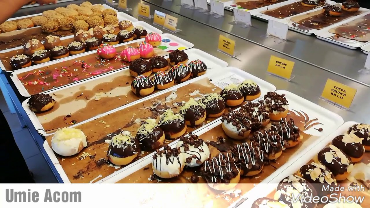 MAMA ONE STOP BAKERY & CAFE - YouTube