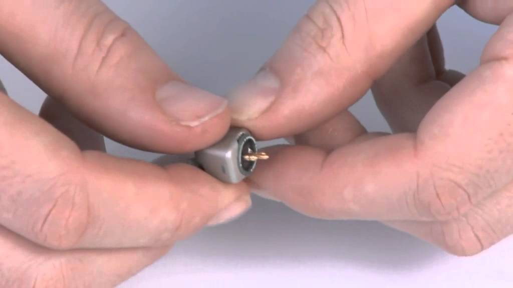 Oticon Amigo - How to change the pin orientation on universal receiver ...