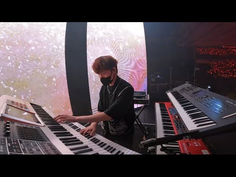 iKON-벌떼(B-Day) iKON Japan Tour Live in Tokyo,Japan