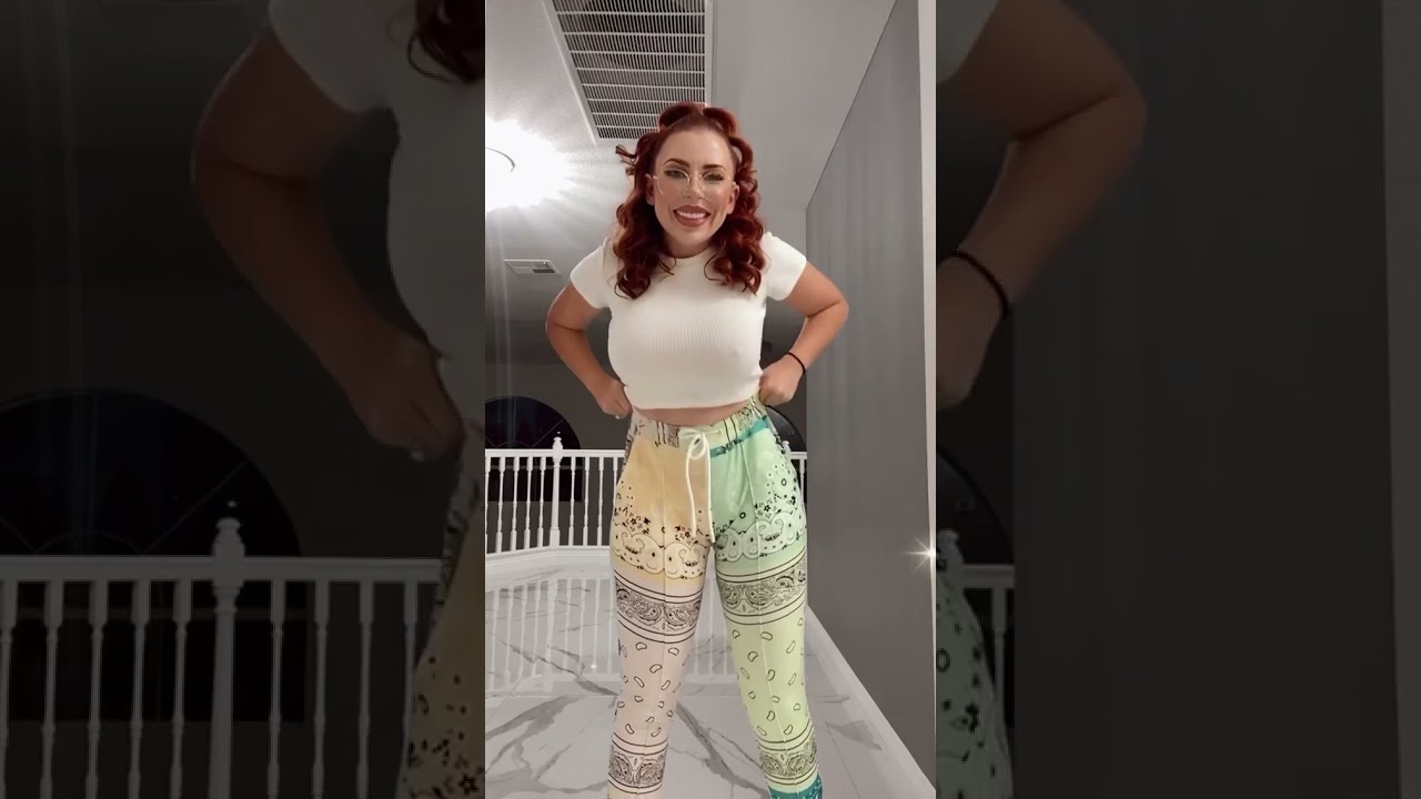 The Amanda nicole new hot instagram post - YouTube
