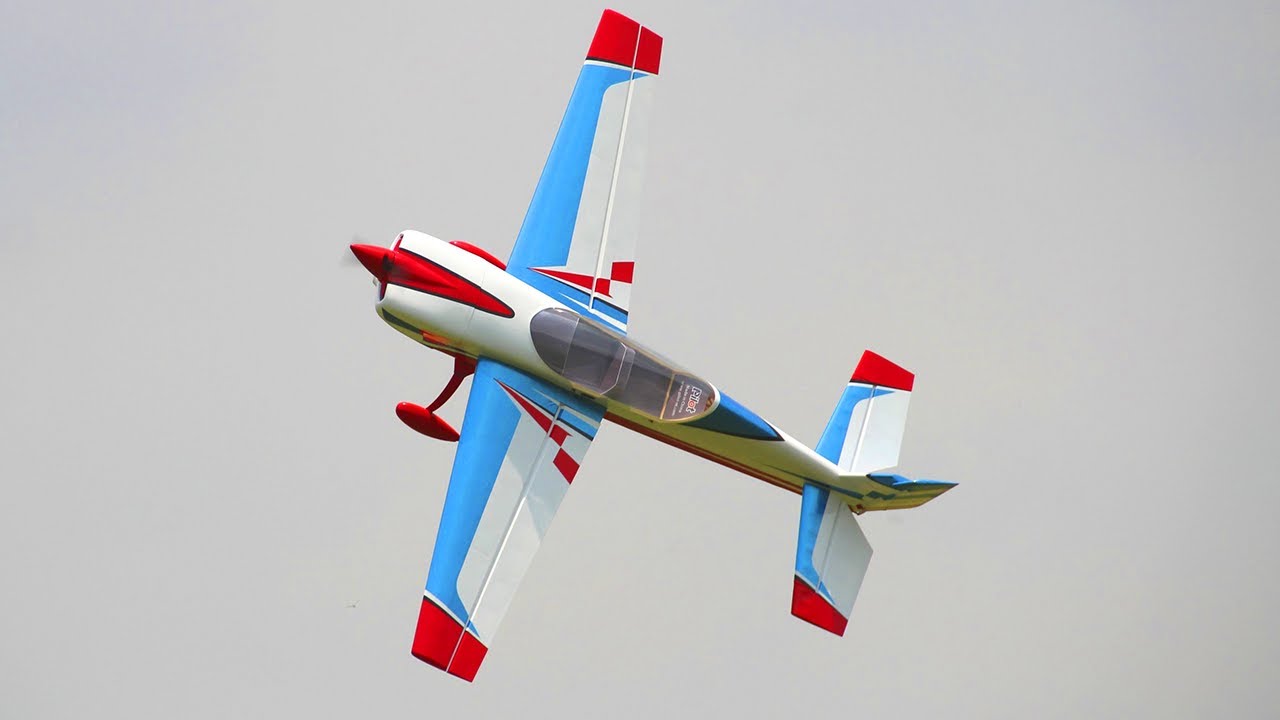 Pilot-RC: Extra NG - 115" - YouTube