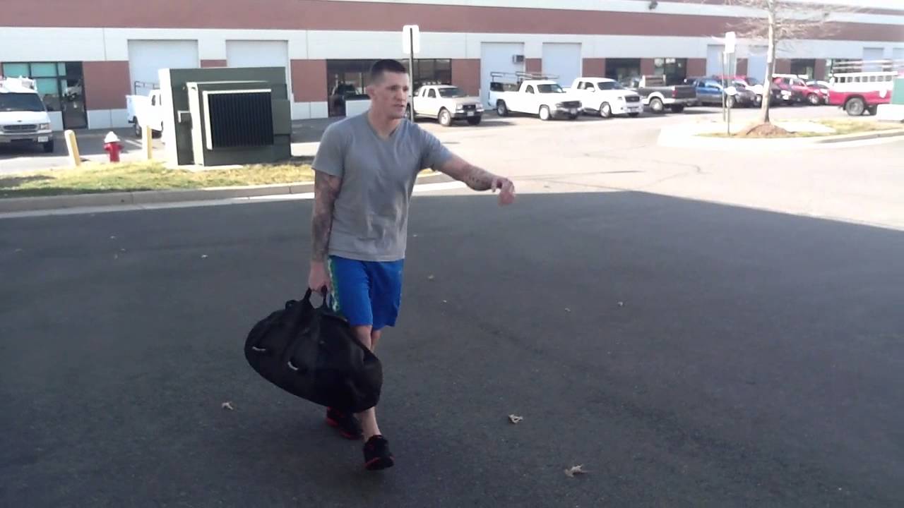 Unilateral Farmer Carries With Sandbag - YouTube
