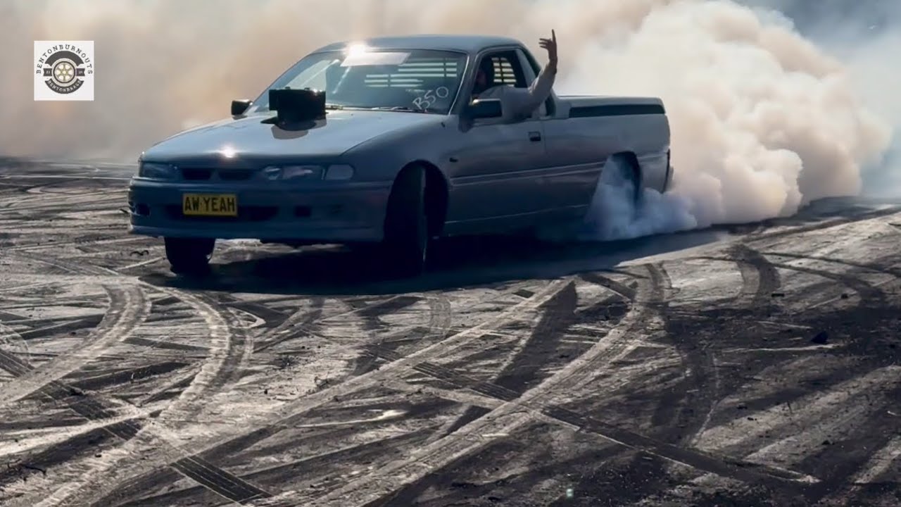 AW YEAH burnout at GOOD FRYDAY BURNOUTS 2025 - YouTube