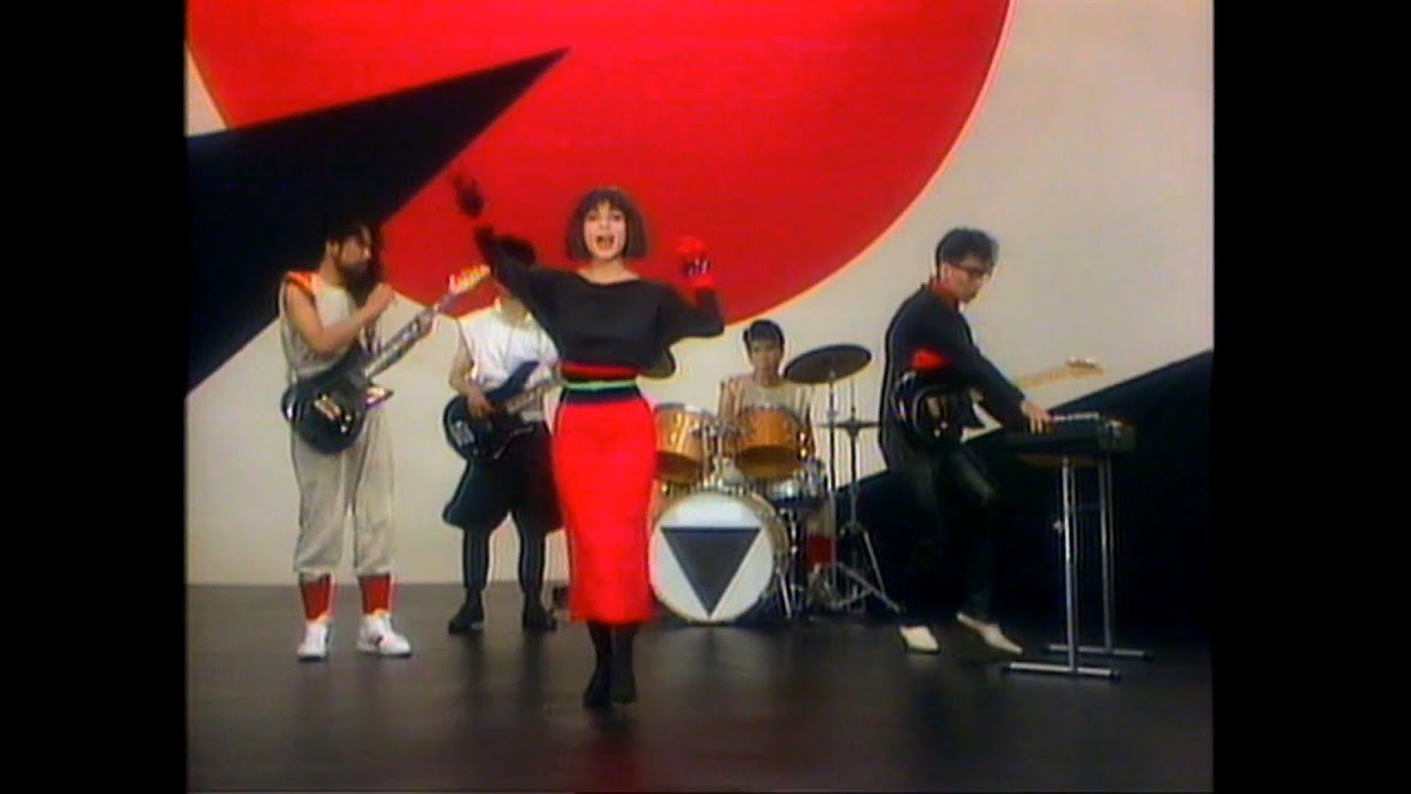 Sandii & The Sunsets - Sticky Music (1984) - YouTube