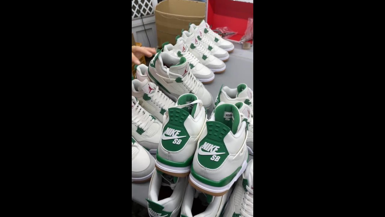 THE PRODUCTION PROCESS || AIR JORDAN 4 RETRO SP 'PINE GREEN' || MADE IN ...