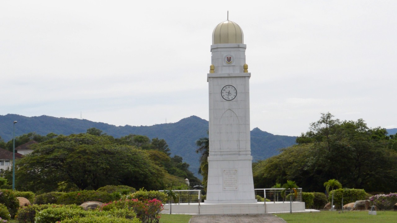 Clip Menara Jam Ums - YouTube