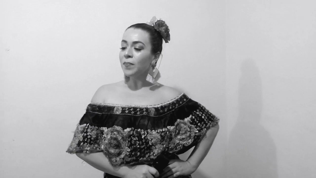 El Toro Relajo - Tania Paz - YouTube