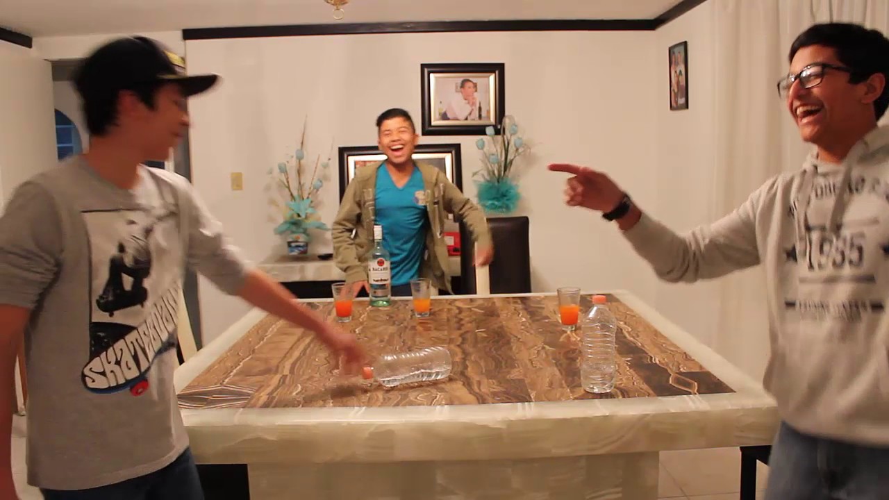 EL RETO DE LA VALENTINAAA BLOOPERS - YouTube