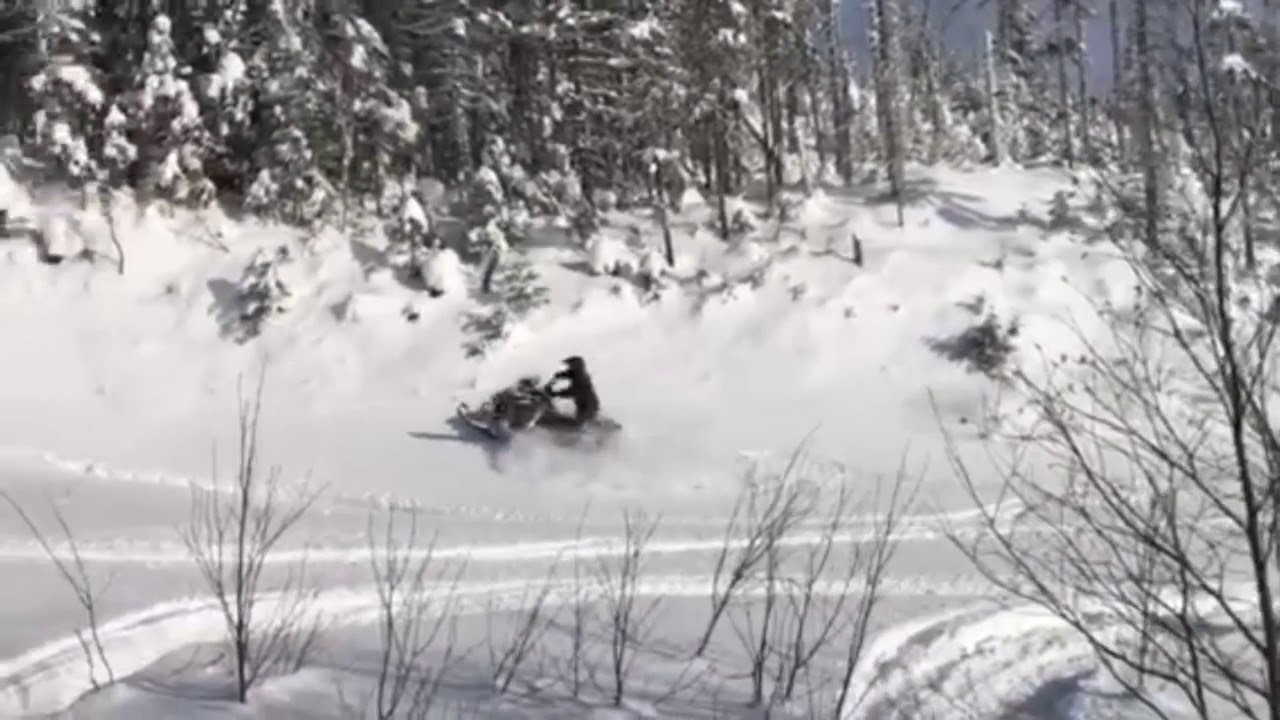 Mont-Valin 2019 snowmobile - YouTube