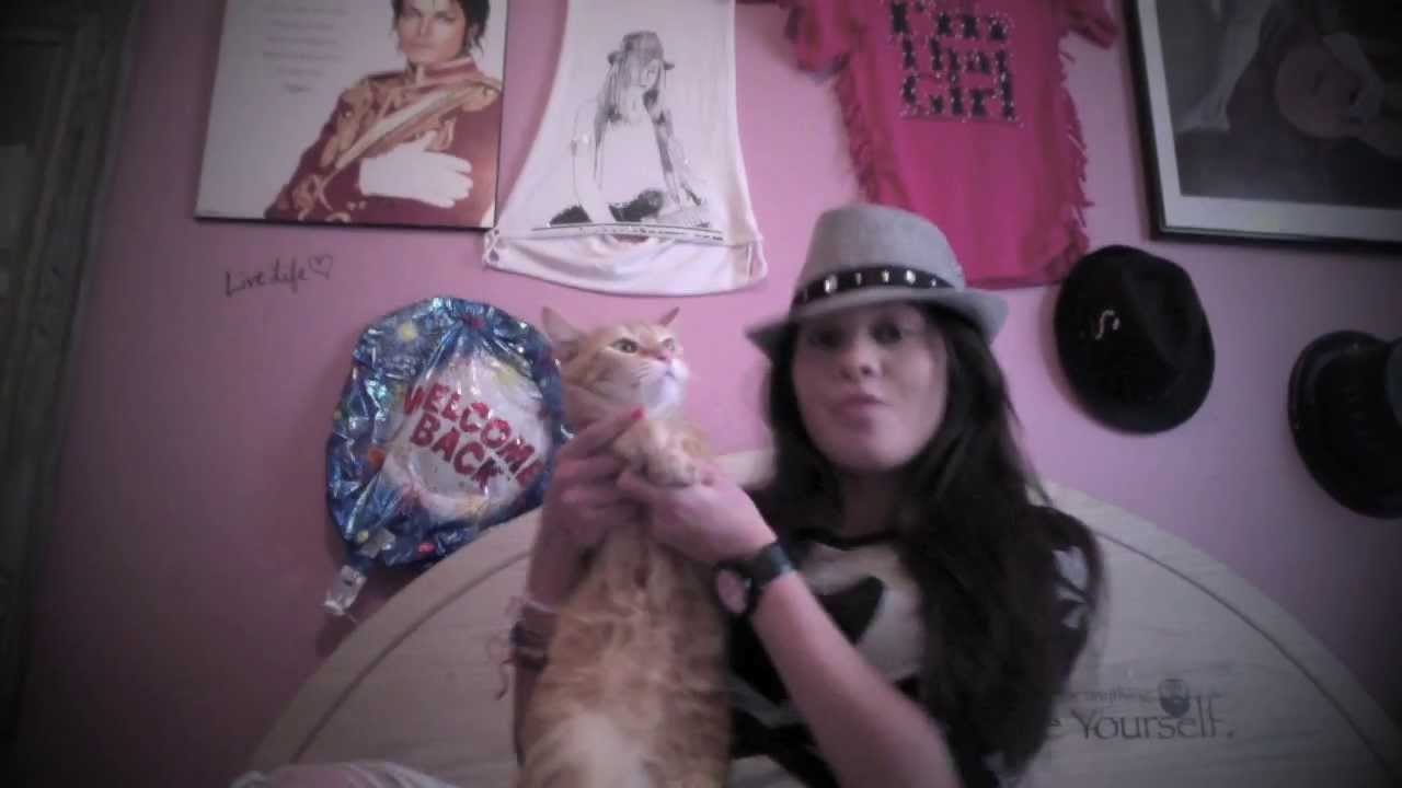 Pharrell Williams "Happy" (Cover By Stephanie Marie Hanvey) - YouTube