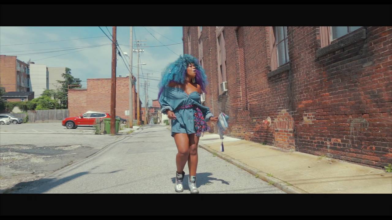 Amirror Runnin Away - YouTube