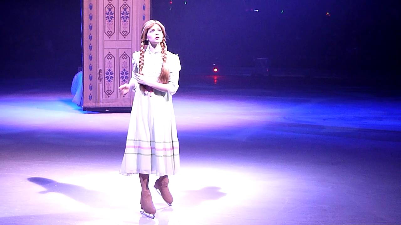Disney On Ice - Frozen Part 3 - YouTube