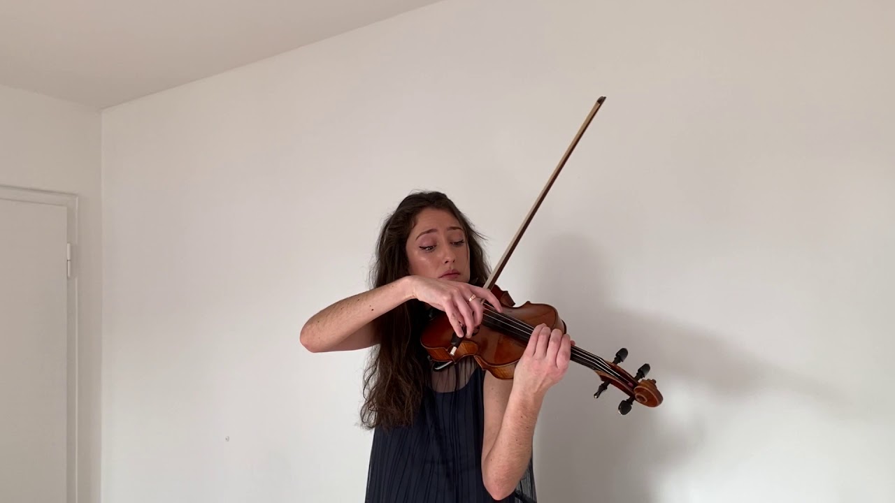 Annabelle Traves- Jascha Heifetz International Violin Competition - YouTube
