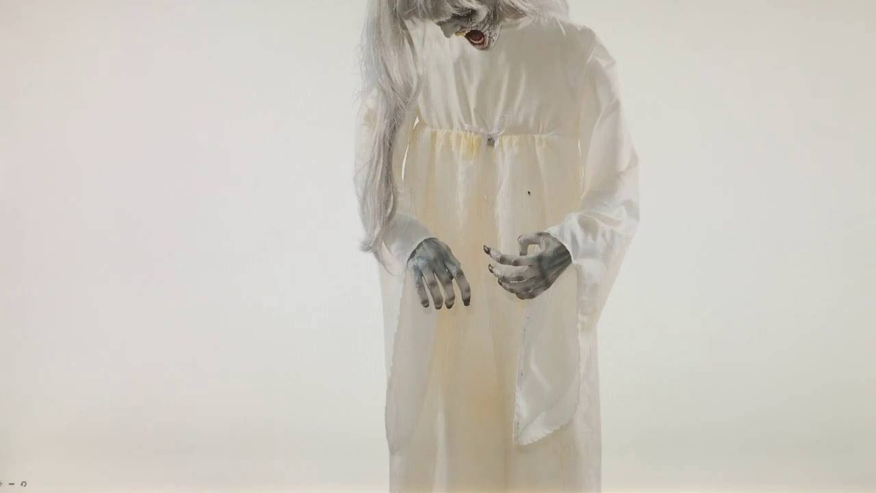 Spirit Sneak Peeks 2016 l Floating Ghost Girl - YouTube