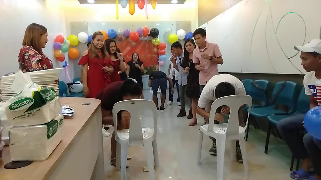 Pinoy Fun Game | Nips Relay - YouTube