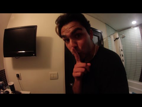 Roomate Time Switch Prank!!