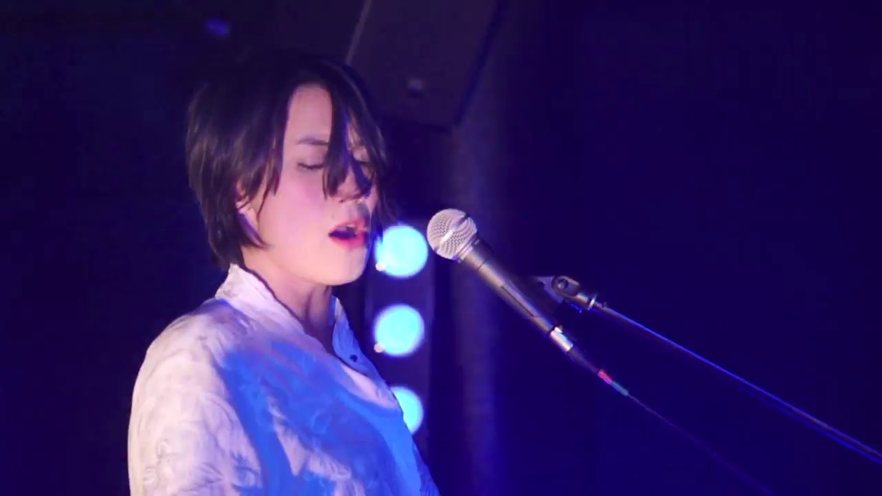 Wrap Me Up (Live) - Sheenah Ko opening for Ex Eye - YouTube