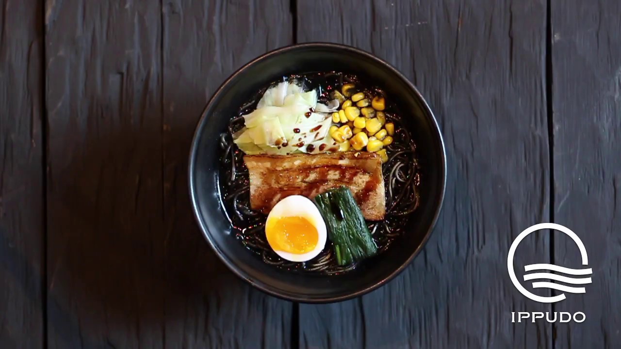 Japanese Food | Black Curry Ramen - YouTube