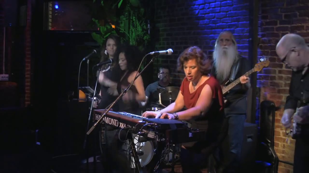 Doña Oxford - Love Sweet Love - YouTube