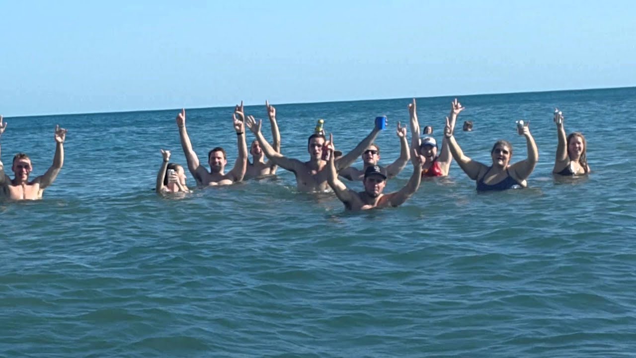 Playa Rio Mar, Panama - YouTube