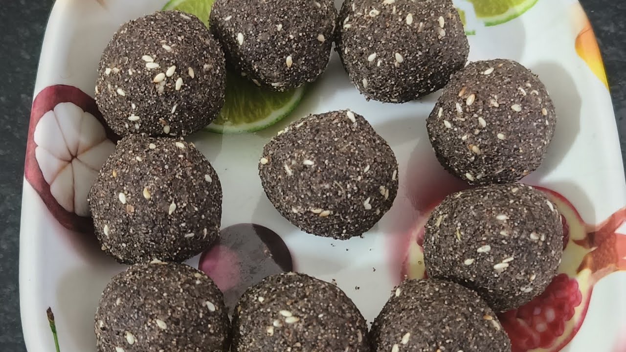 Ragi ki laddu | Poustic laddu ki recipe | Chandra's Kitchen - YouTube