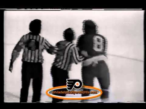 Dec 16, 1973 Garry Howatt vs Dave Schultz New York Islanders vs ...