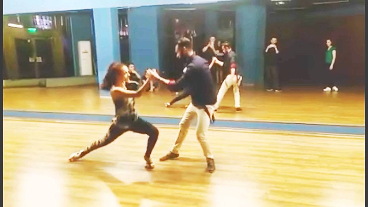 Bachata Sensual dance Workshop - Teo and Alex (IDT) @DanceStation ...