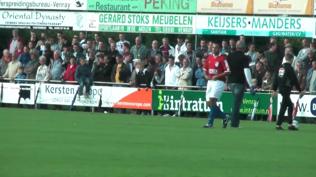 SV Venray - VVV Venlo 1-4 Oefenwedstrijd - YouTube
