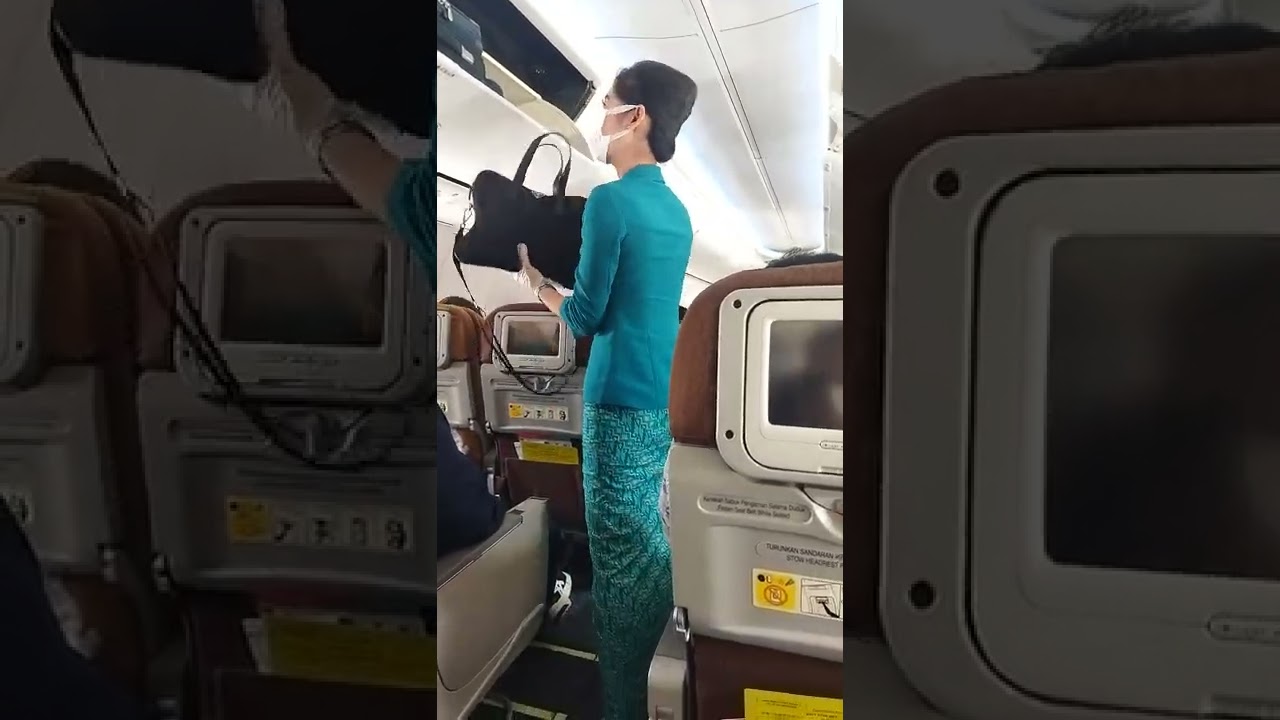 Pramugari Garuda Indonesia Cantik Pelayanan Terbaik - YouTube