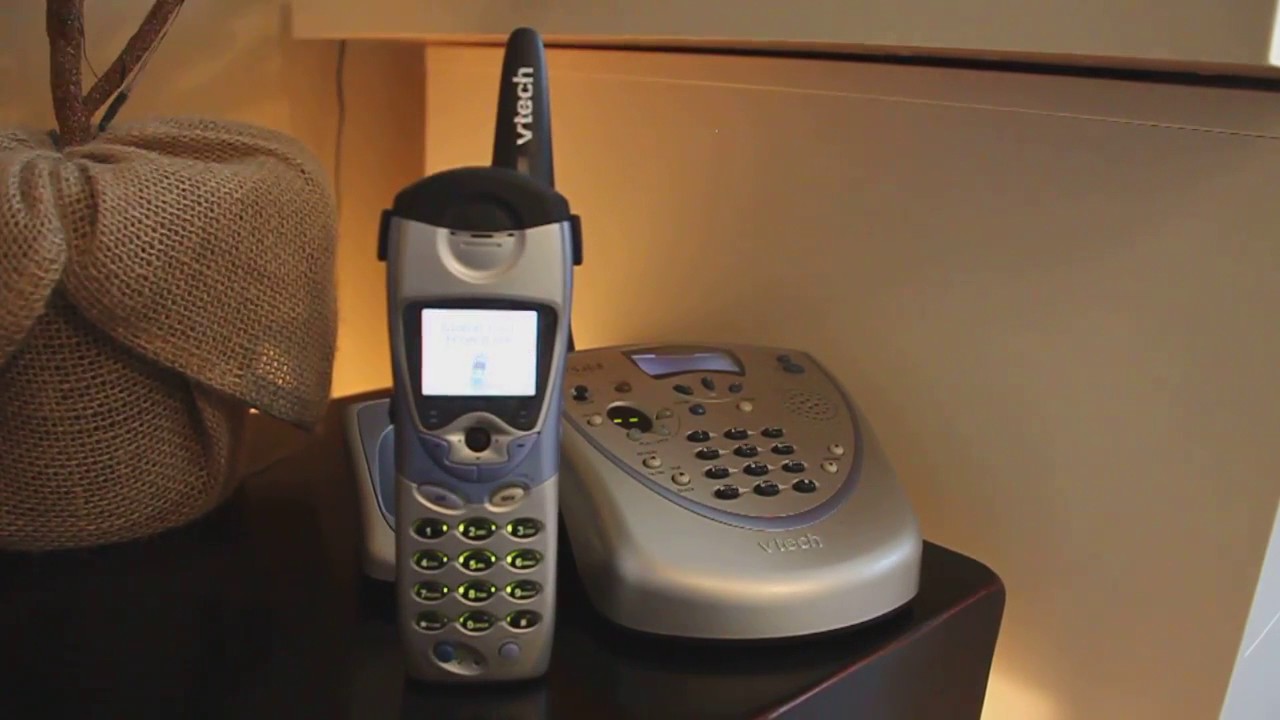 Intercom/Find Handset on the Vtech 5831 | Color Display - YouTube
