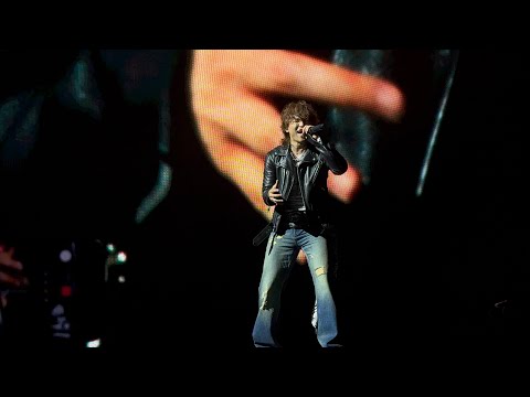 BIGBANG - LOSER @ Coachella Weekend 1 (4K FANCAM) 04122026
