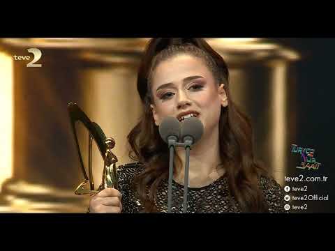 Pantene Altın Kelebek - En İyi Çıkış Yapan - Zehra