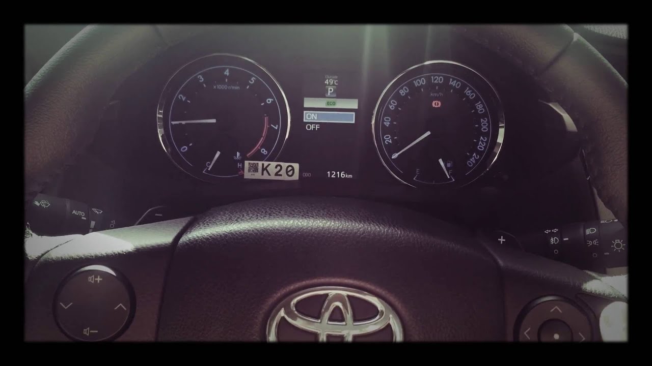 Toyota Corolla Altis Grande 2016 Wow meter demonstration - YouTube